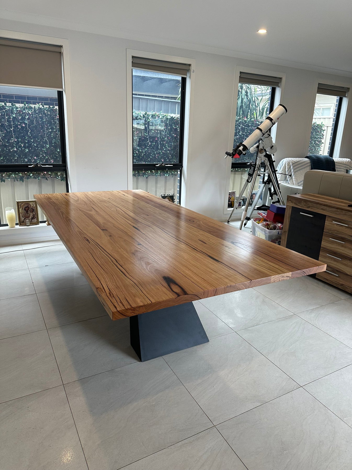 Monaco Dining Table - Lumber Furniture